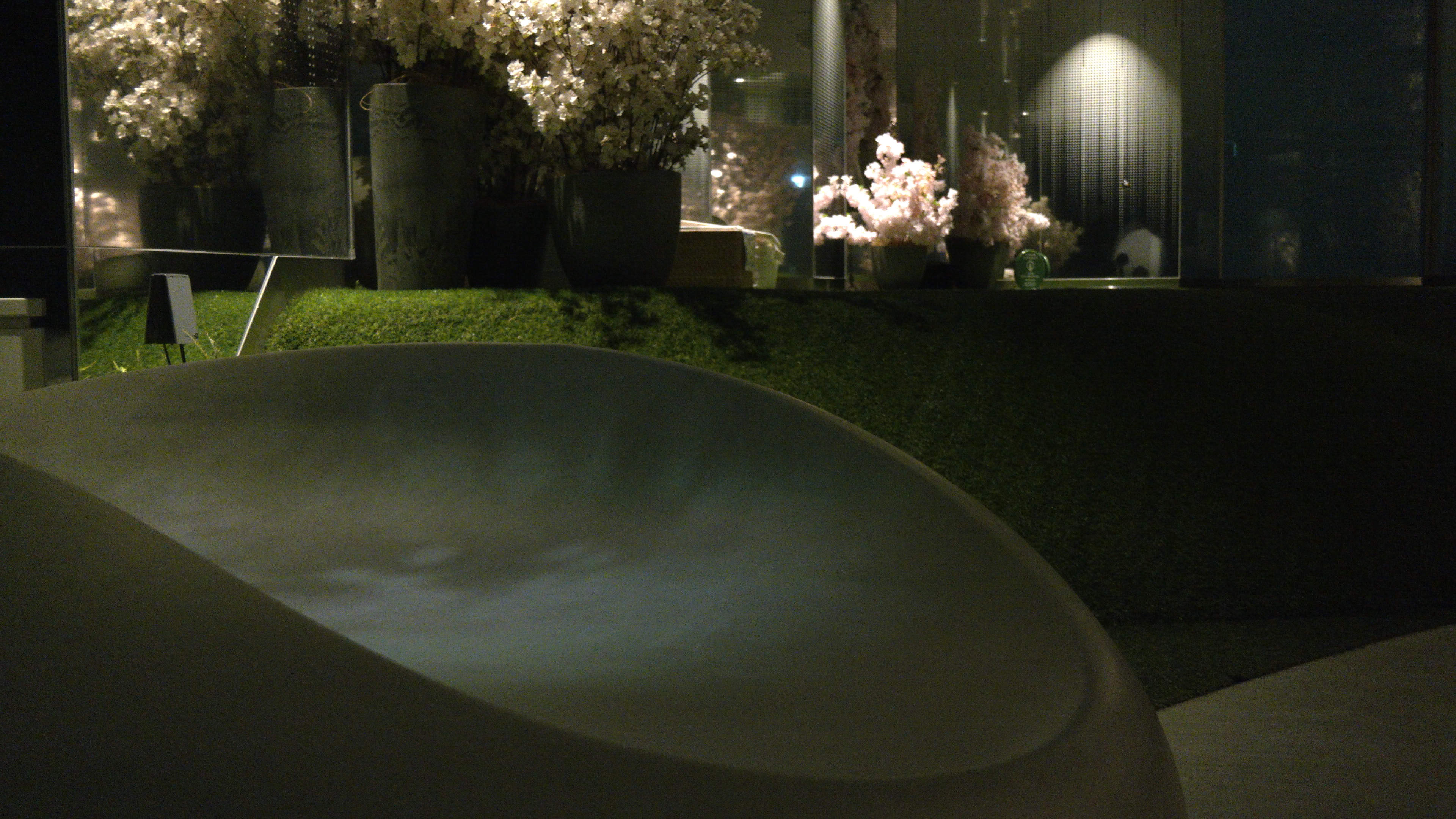 BioSHADOW納入事例 サンシャイン60展望台 てんぼうパーク | 納入事例集 | 電気・建築設備 | Panasonic